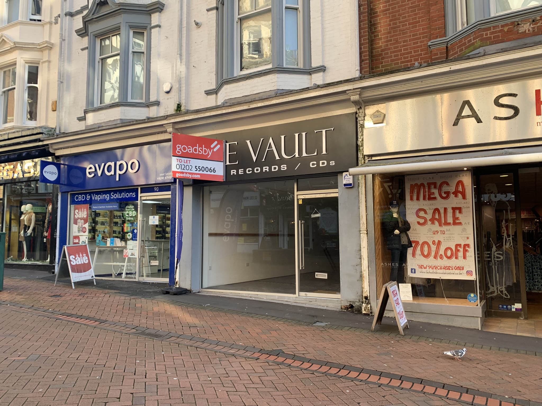 Bournemouth shops shutting because of Amazon and Castlepoint, says ...