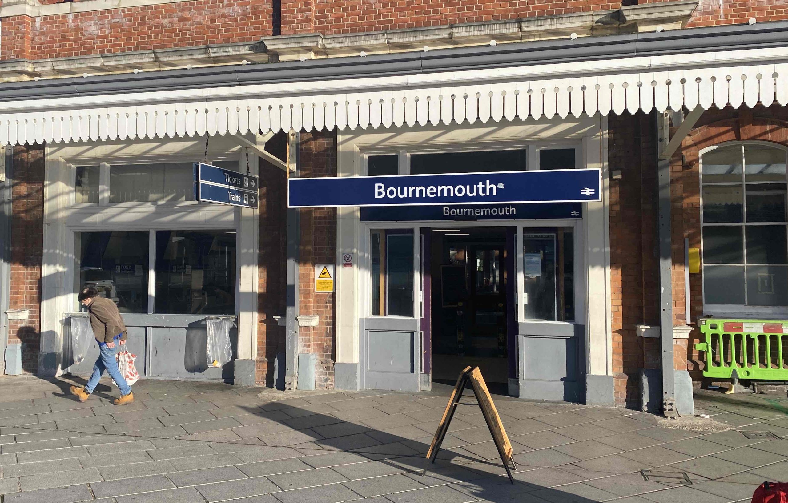 Train service between Dorchester and Bournemouth back to normal ...